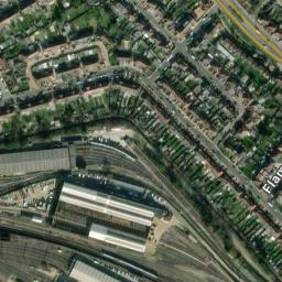 200m v 400m radius : Scribble Maps