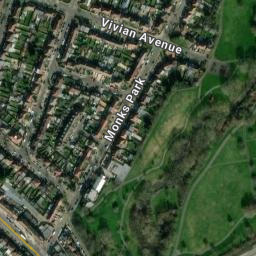 200m v 400m radius : Scribble Maps